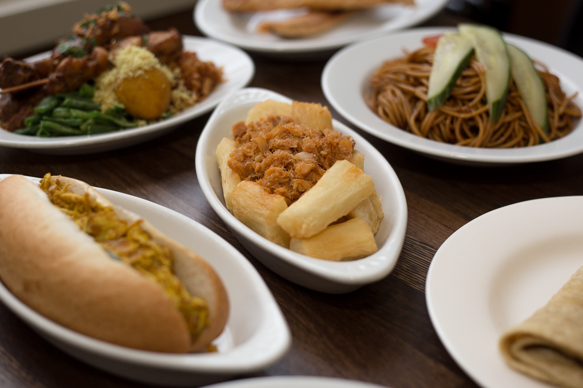 Warung Mini Ceintuurbaan | Authentiek Surinaams Eten